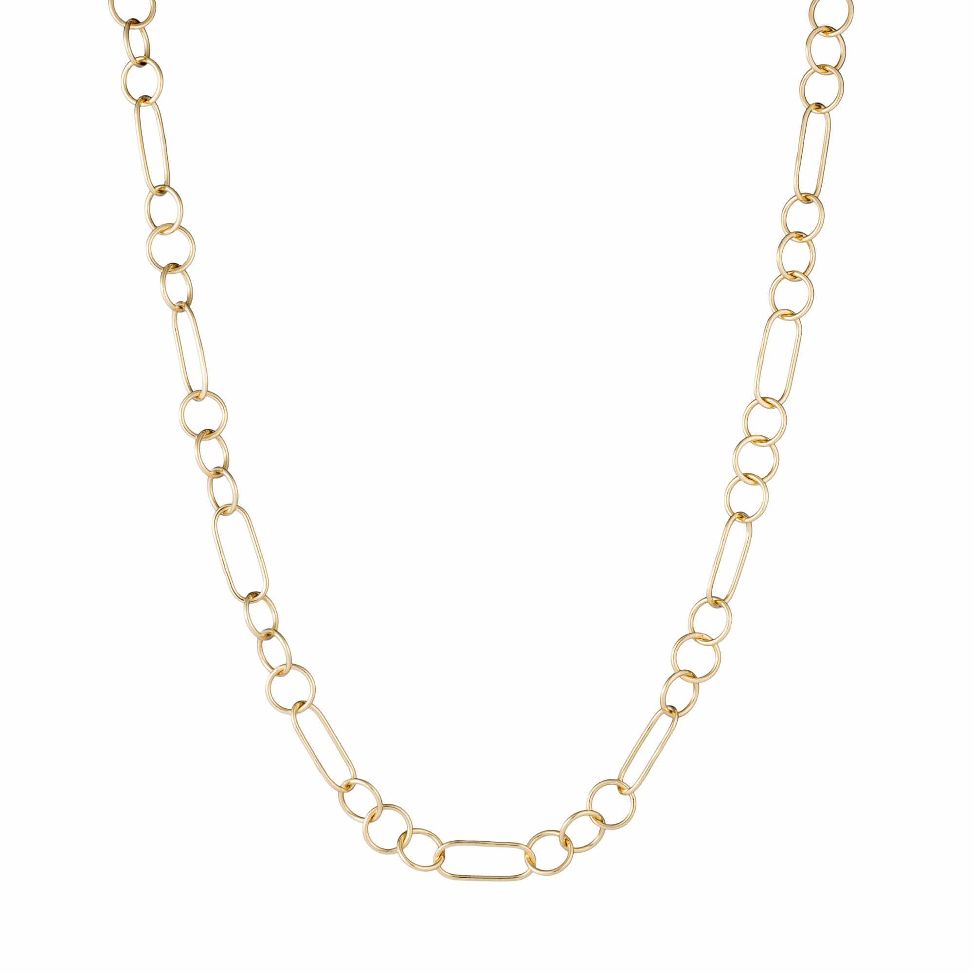 Castillo Chain Necklace